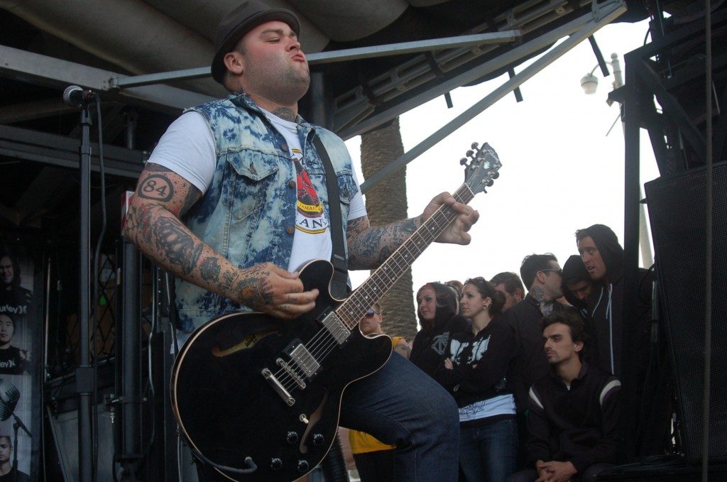 Alexisonfire Breaks Up, Guitarist Wade MacNeil Joins Gallows as New ...
