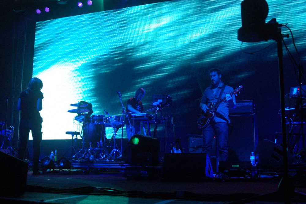 Portishead Live at the Shrine Expo Hall in Los Angeles (Review, Photos ...