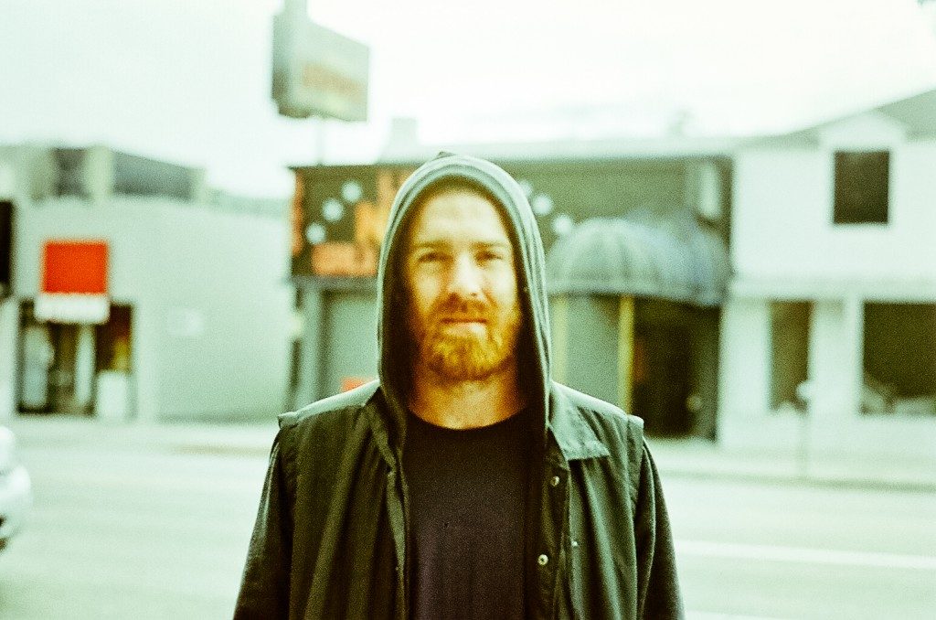 Watch: Chet Faker Releases New Video "No Diggity" - mxdwn Music