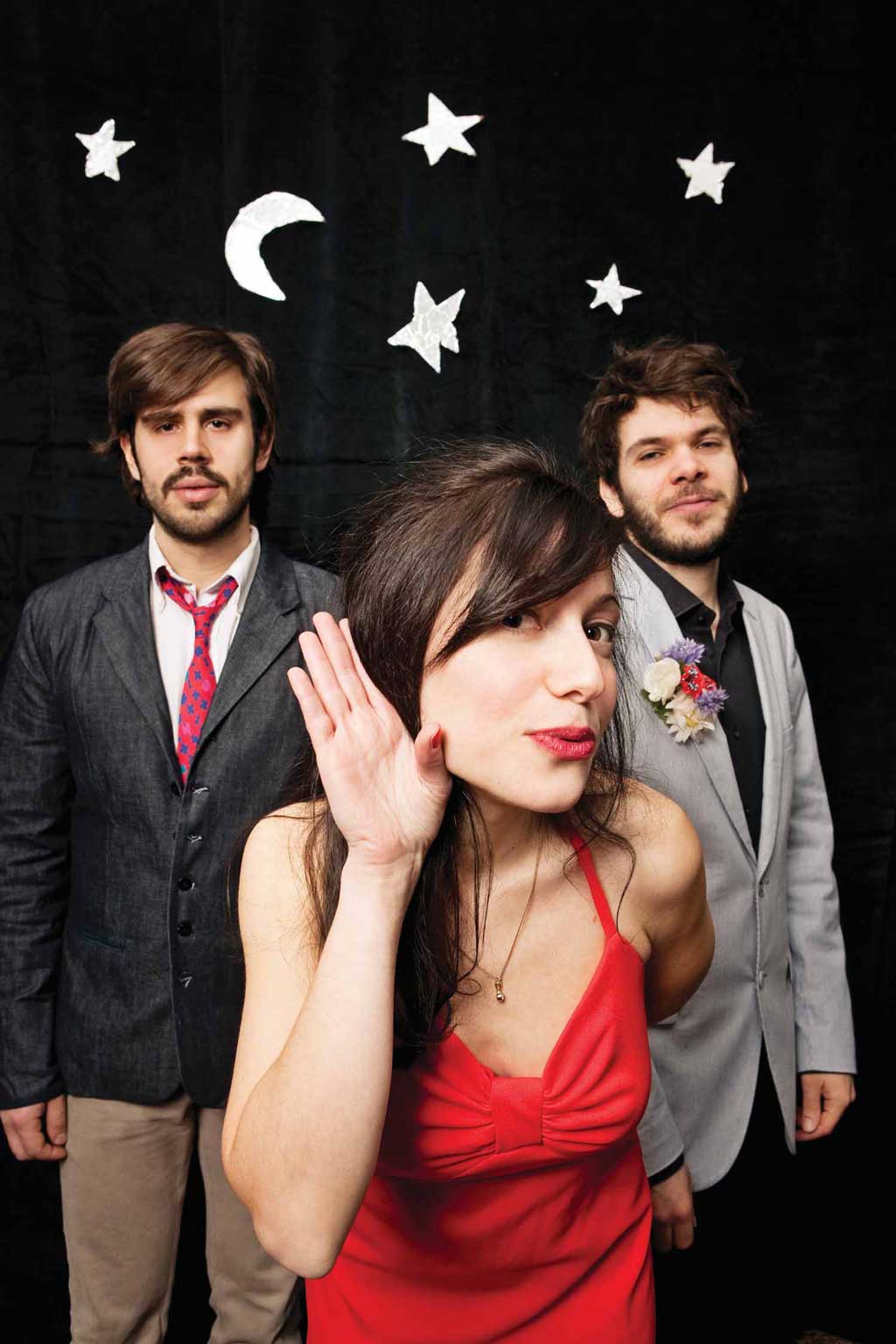 WATCH: Elizabeth & The Catapult Debut New Vido for "More Than Enough ...