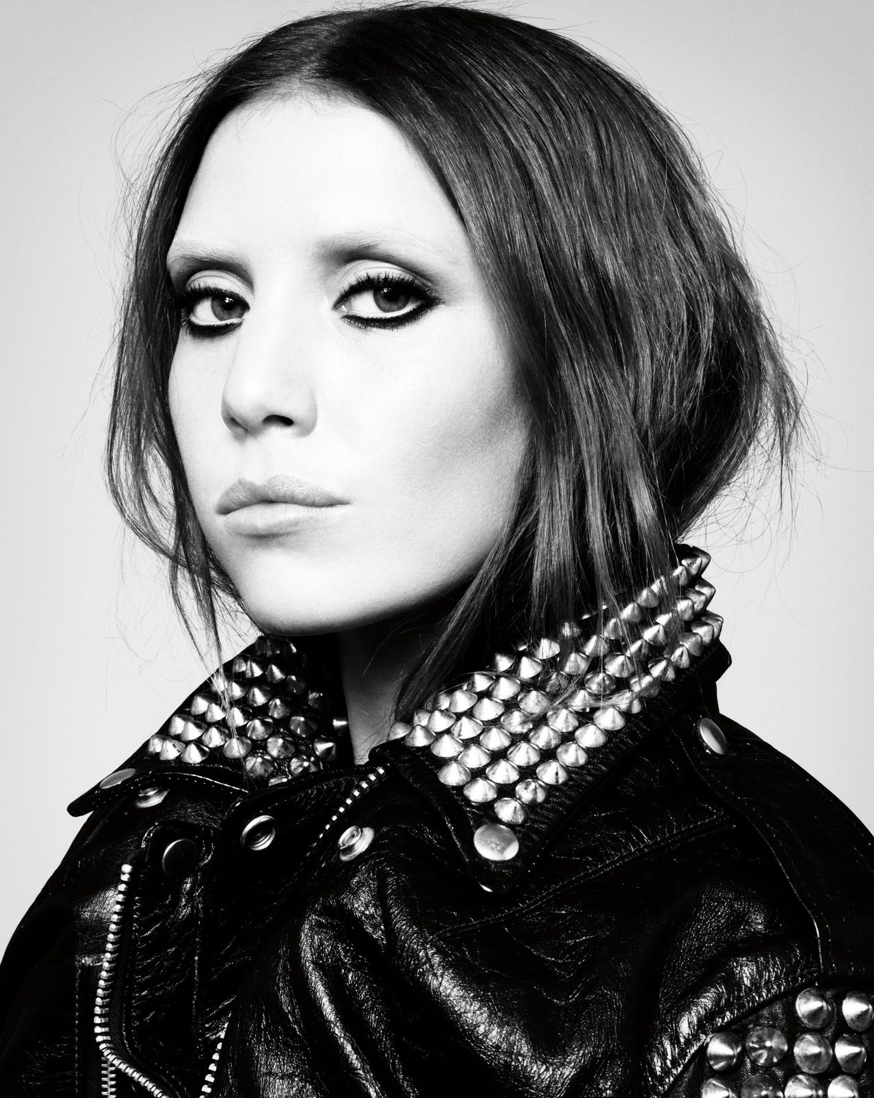 Lykke Li Releases New Track "No Rest for the Wicked" - mxdwn Music